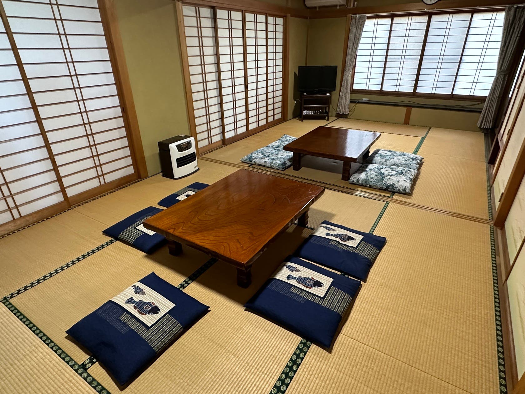 広々な和室！ 猫とも触れ合える！の写真1