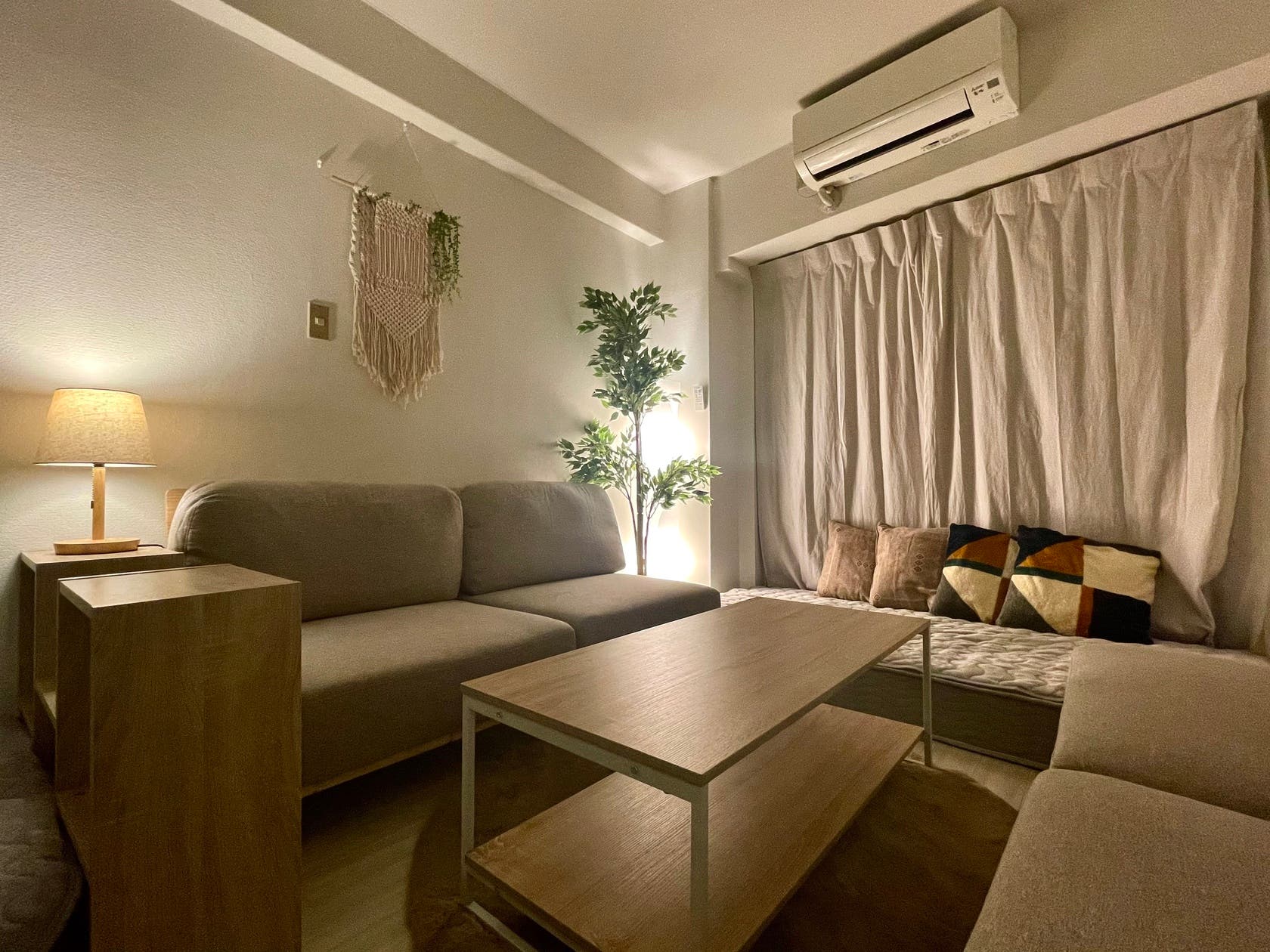 NEW❗️【アソシア-leaf心斎橋】大型65インチ型TV🎬Netflix/Hulu見放題⭐️タコパ・鍋パ🎊の写真2