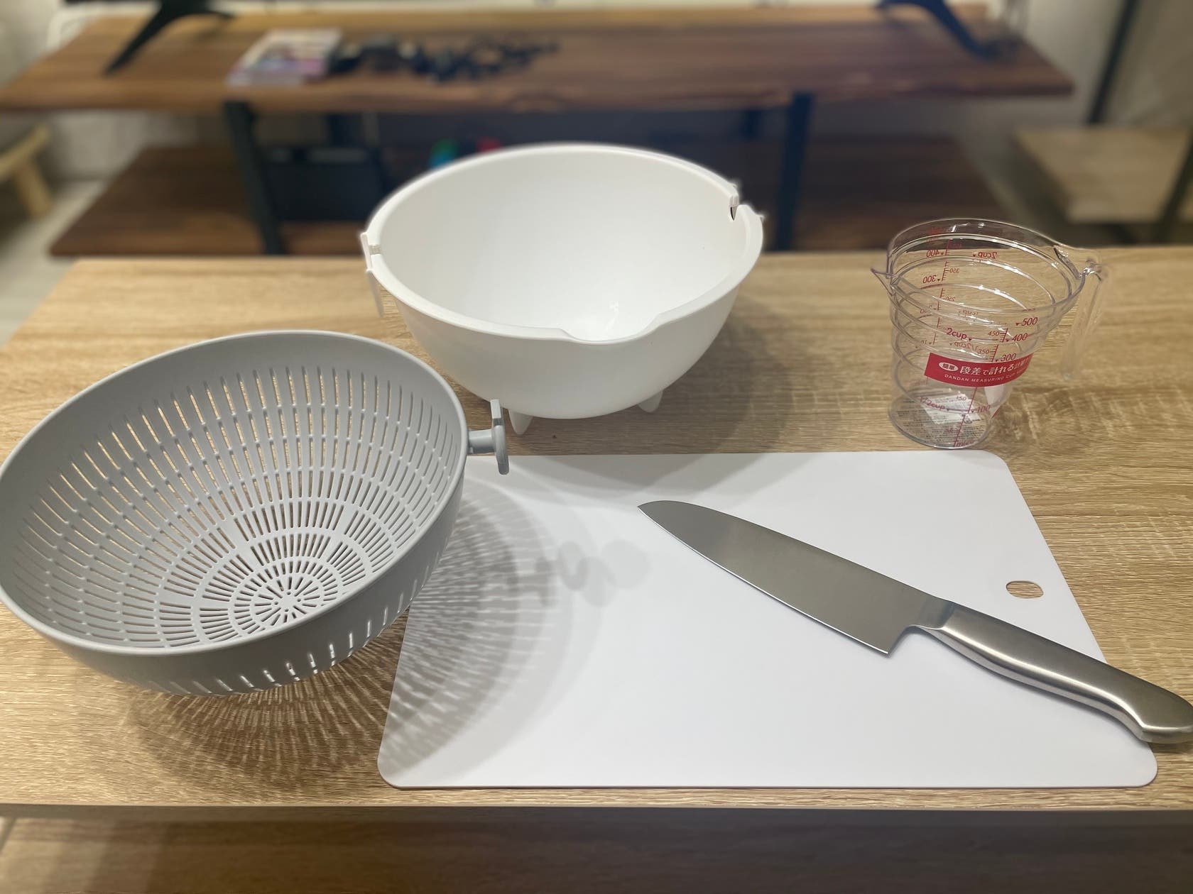 NEW❗️【アソシア-leaf心斎橋】大型65インチ型TV🎬Netflix/Hulu見放題⭐️タコパ・鍋パ🎊の写真12