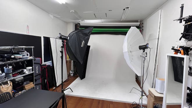 【写真/動画撮影におすすめ】★機材貸出無料★/福岡博多駅徒歩18分のスタジオ/駅チカ/スタジオ貸切りの写真1