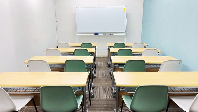 【インボイス対応/法人仕様】京都の真面目な会議室◆お気軽会議室京都烏丸◆高速ネット/駅徒歩2分/24人収容/当日予約可の写真6