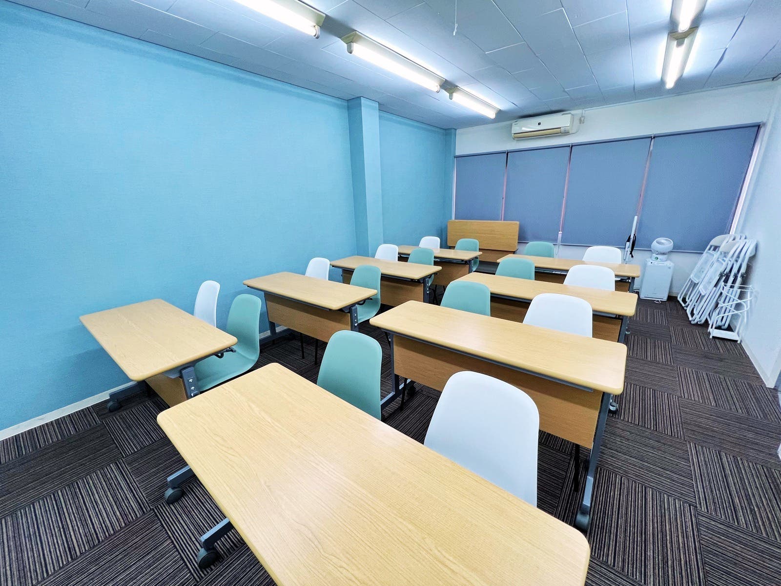 【インボイス対応/法人仕様】京都の真面目な会議室◆お気軽会議室京都烏丸◆高速ネット/駅徒歩２分/24人収容/当日予約可の写真10