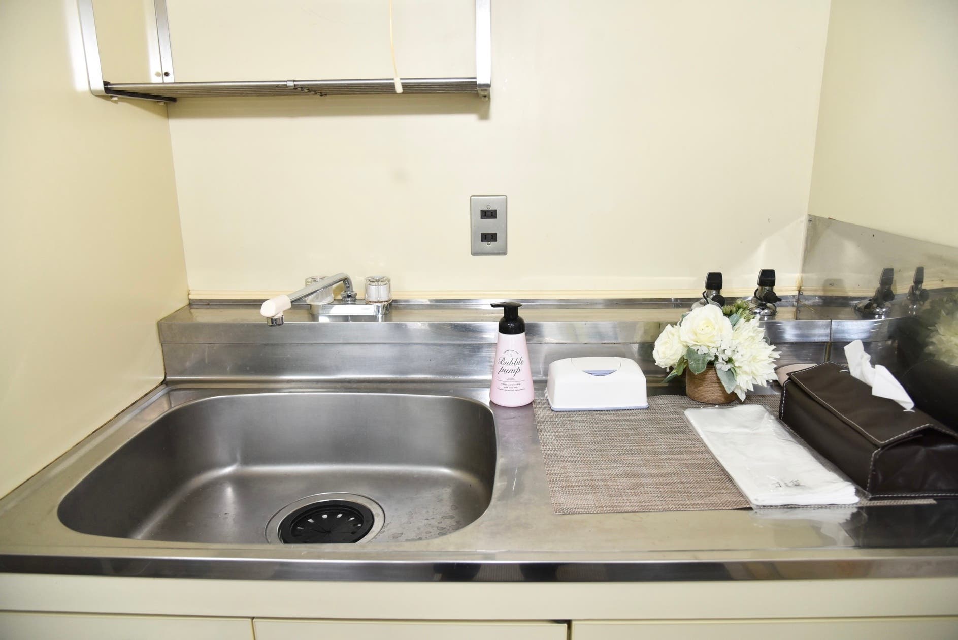 ⭐️新大阪駅２分！アパホテル前で迷わない⭐️角部屋換気可/WIFI無料/明るい北欧空間⭐️の写真6