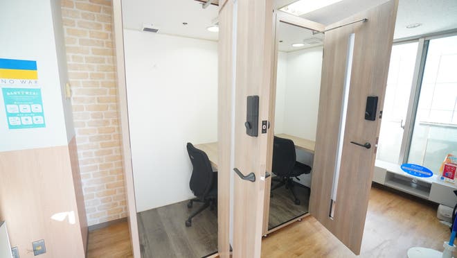 <PaO Work 自由が丘No.2>集中できるワークブース💼Wi-Fi完備📶モニター付!テレワーク/ZOOM/自習/作業の写真9