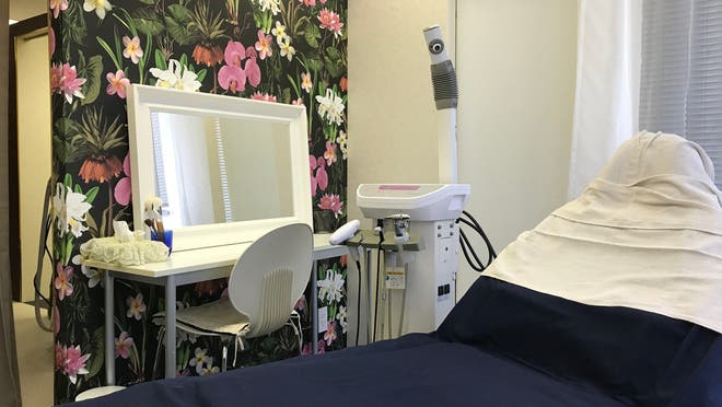 博多駅から徒歩4分のシェアサロンの写真1