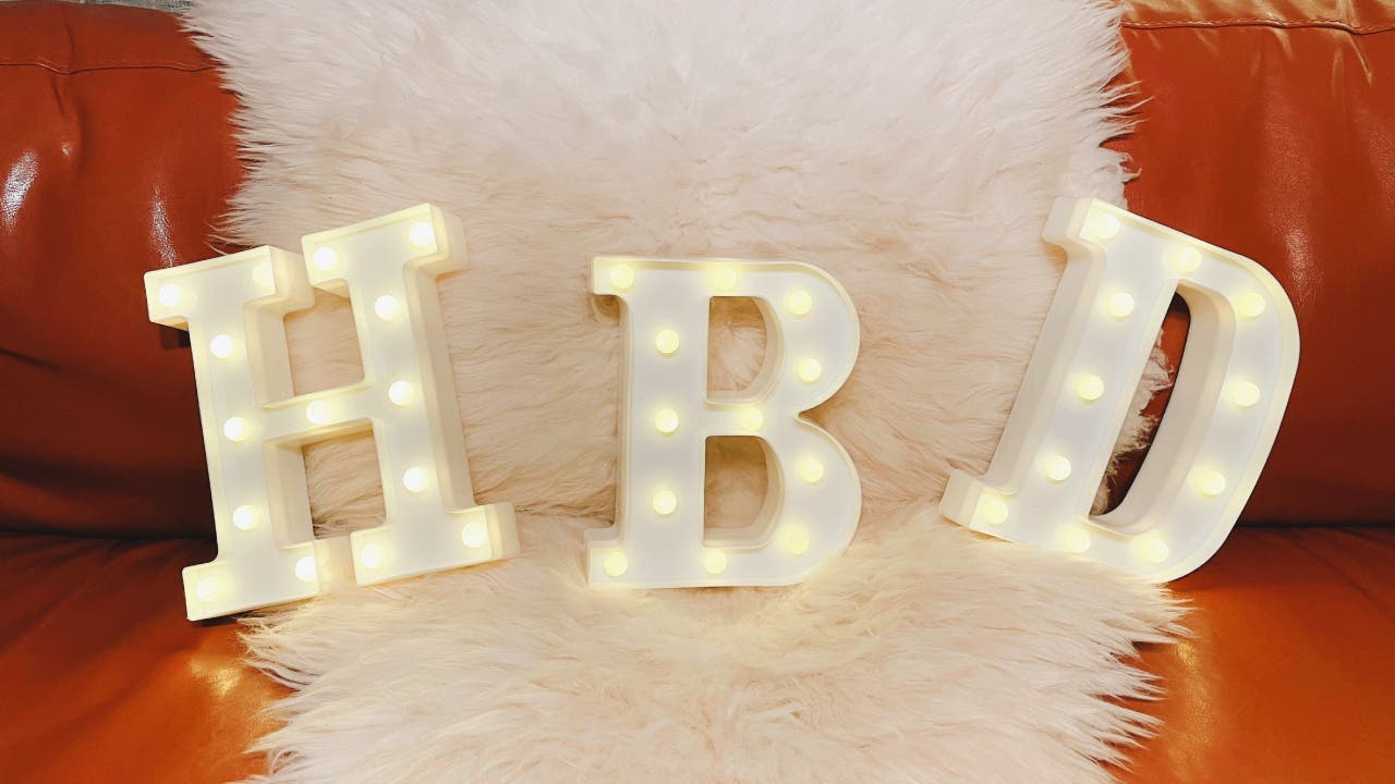 【無料】アルファベットライト「H」×1「B」×1「D」×1（Happy birthday）の画像1