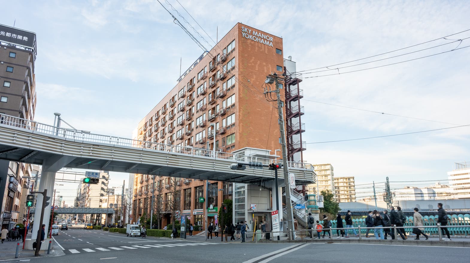 24h/飲食OK/横浜駅２分/リピート利用多/最大30名/設備無料/光高速Wi-Fi/ﾌﾟﾛｼﾞｪｸﾀｰの写真20