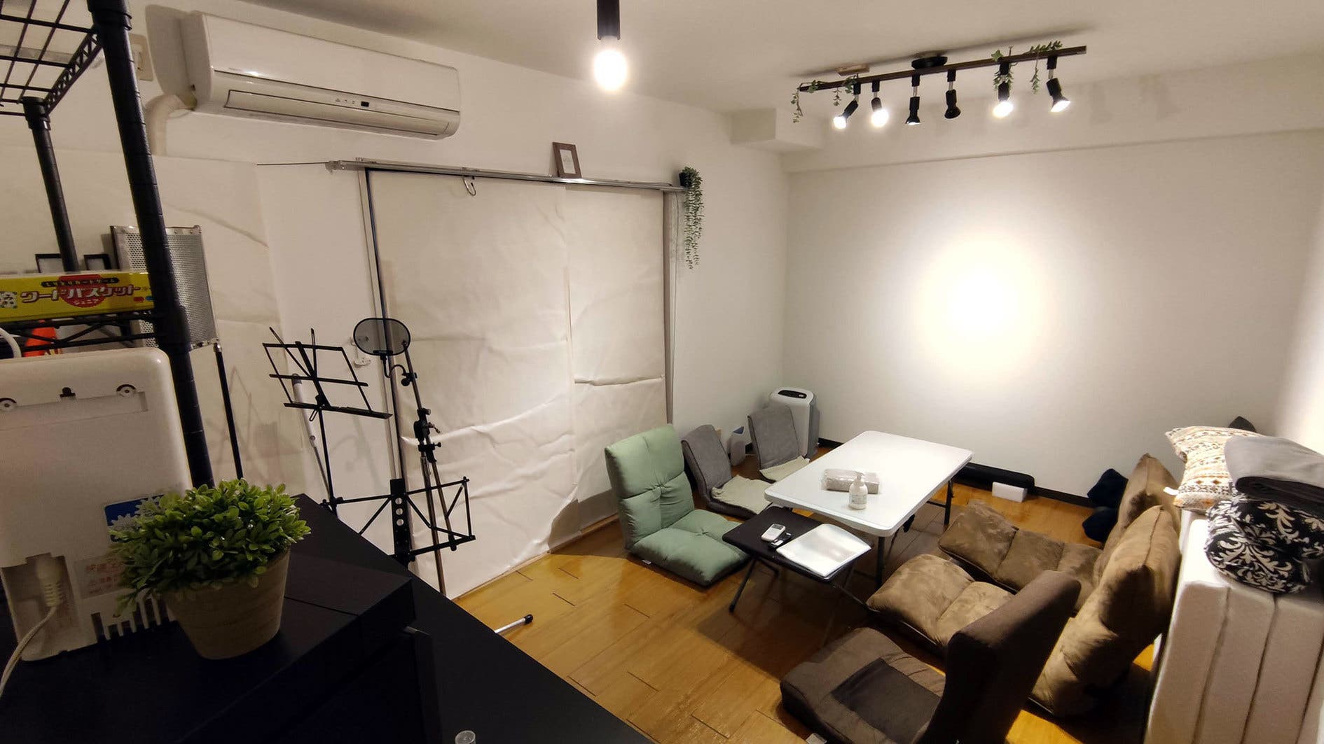 おうちシネマ120インチ🎥スポーツ観戦、ライヴビューイングに！スーパー・コンビニそば🏪禁煙🚭清潔✨高砂401の写真4