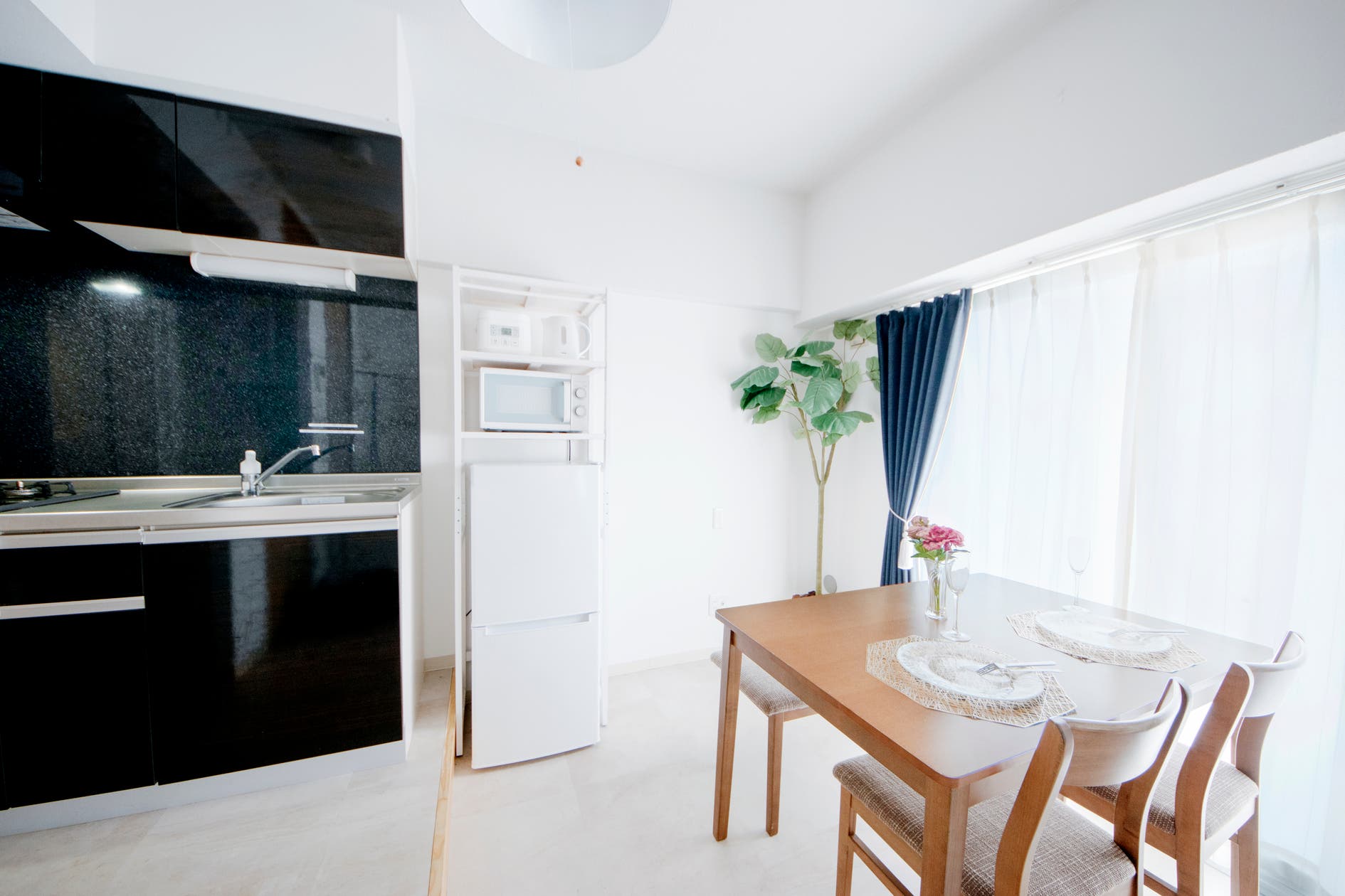 ✨地域最安値挑戦✨【札幌駅徒歩7分】広々居室で大人気ゲームに動画鑑賞✨『502』の写真6