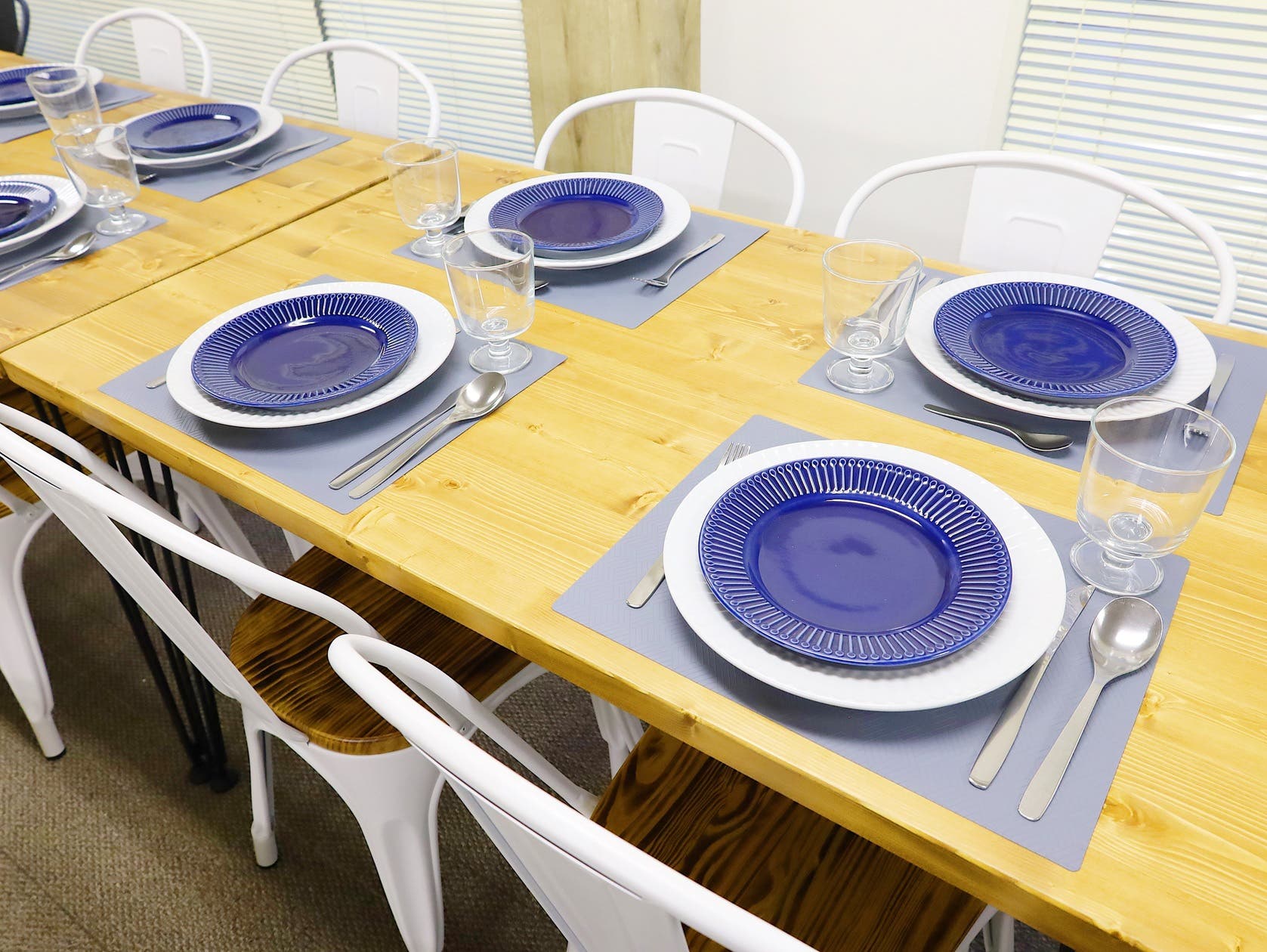 大門駅徒歩1分・浜松町駅徒歩3分/最大40名/飲食、お酒可/セミナー/懇親会/ボードゲームの写真17