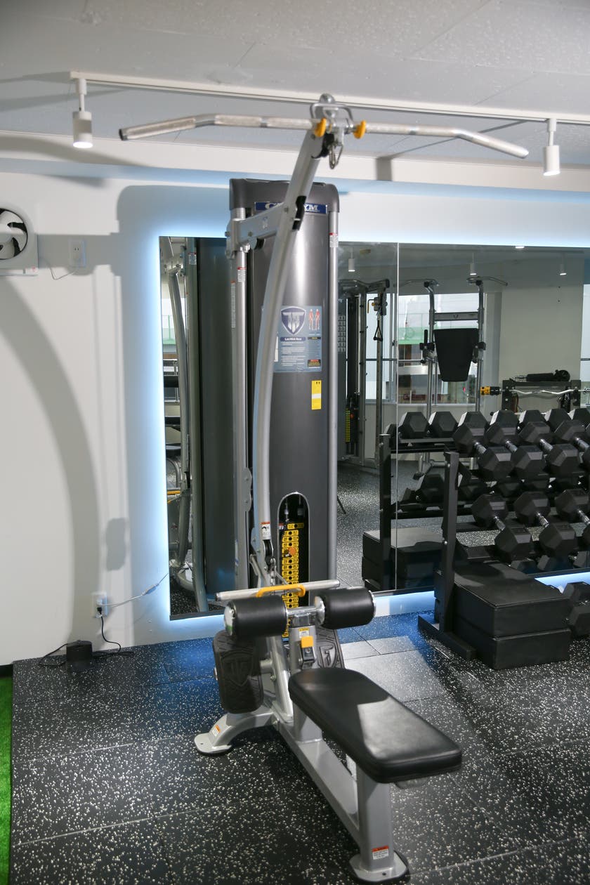 【大井町徒歩1分】業務用体組成計完備！（印刷可）業務用マシン多数の豪華レンタルジム！の写真13