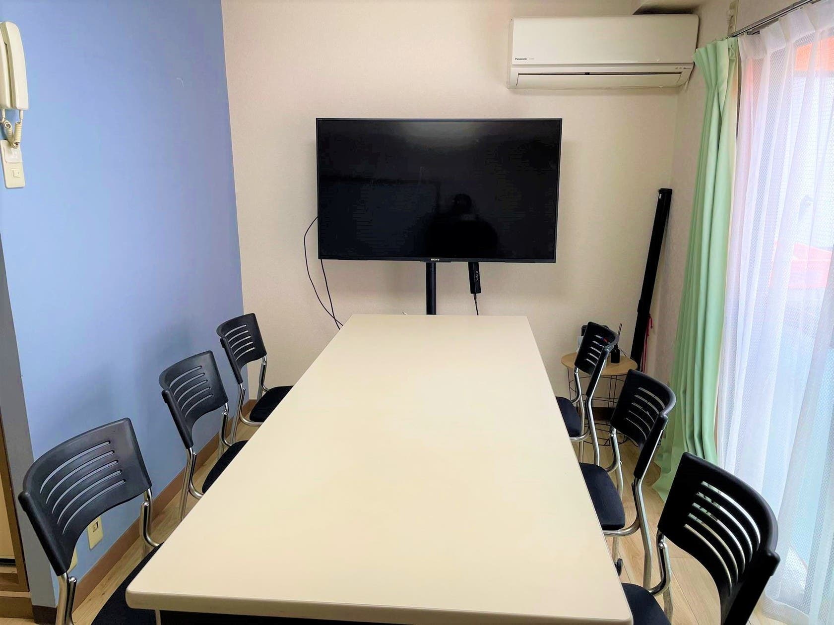 【大井町駅徒歩3分】豊強ビル完全個室 会議室（６名）49インチ４Kディスプレイ、高速WIFI、ホワイトボード、電子レンジ無料★の写真11