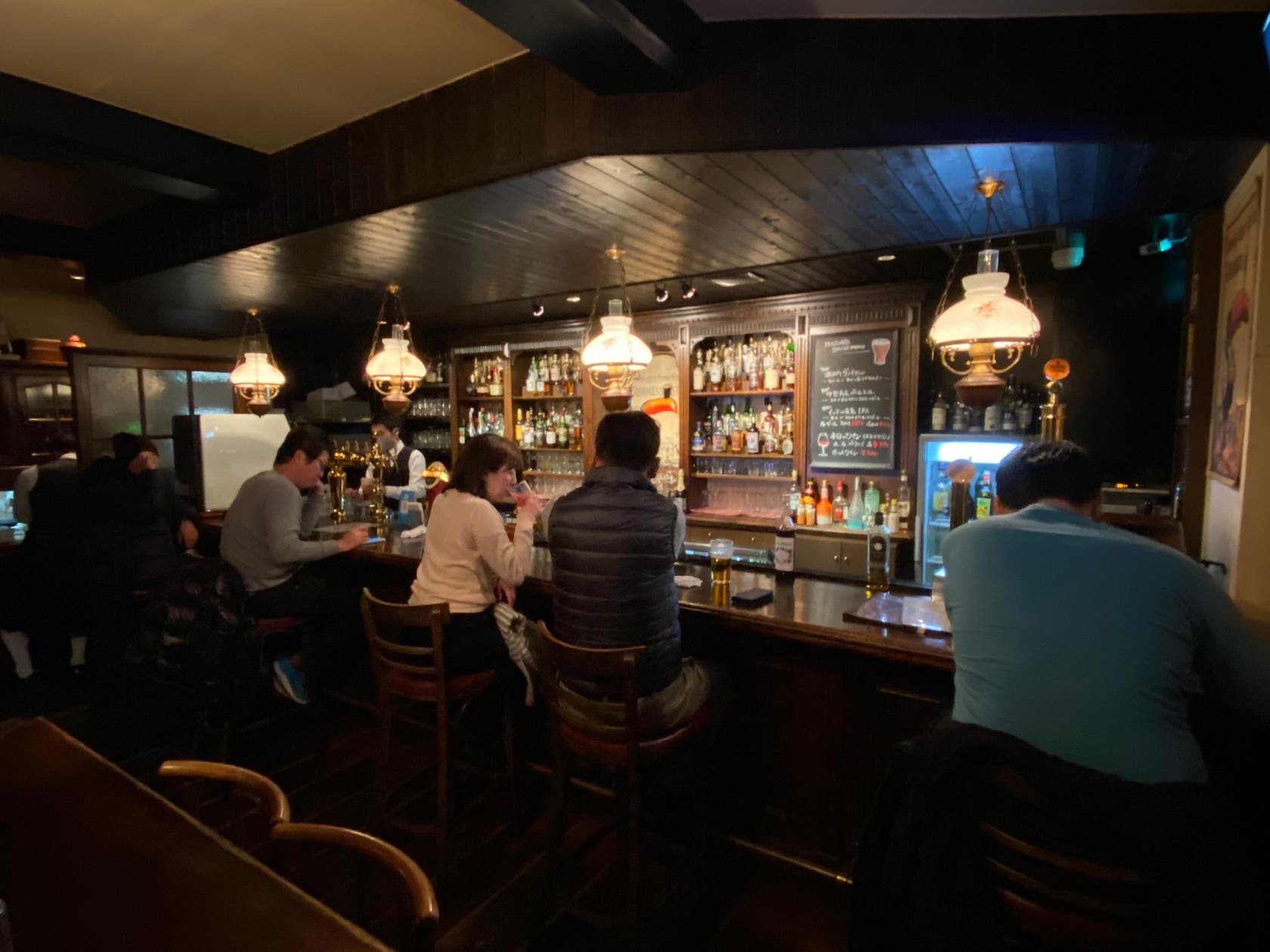 姫路駅から徒歩5分の本格的英国パブの1階。の写真10