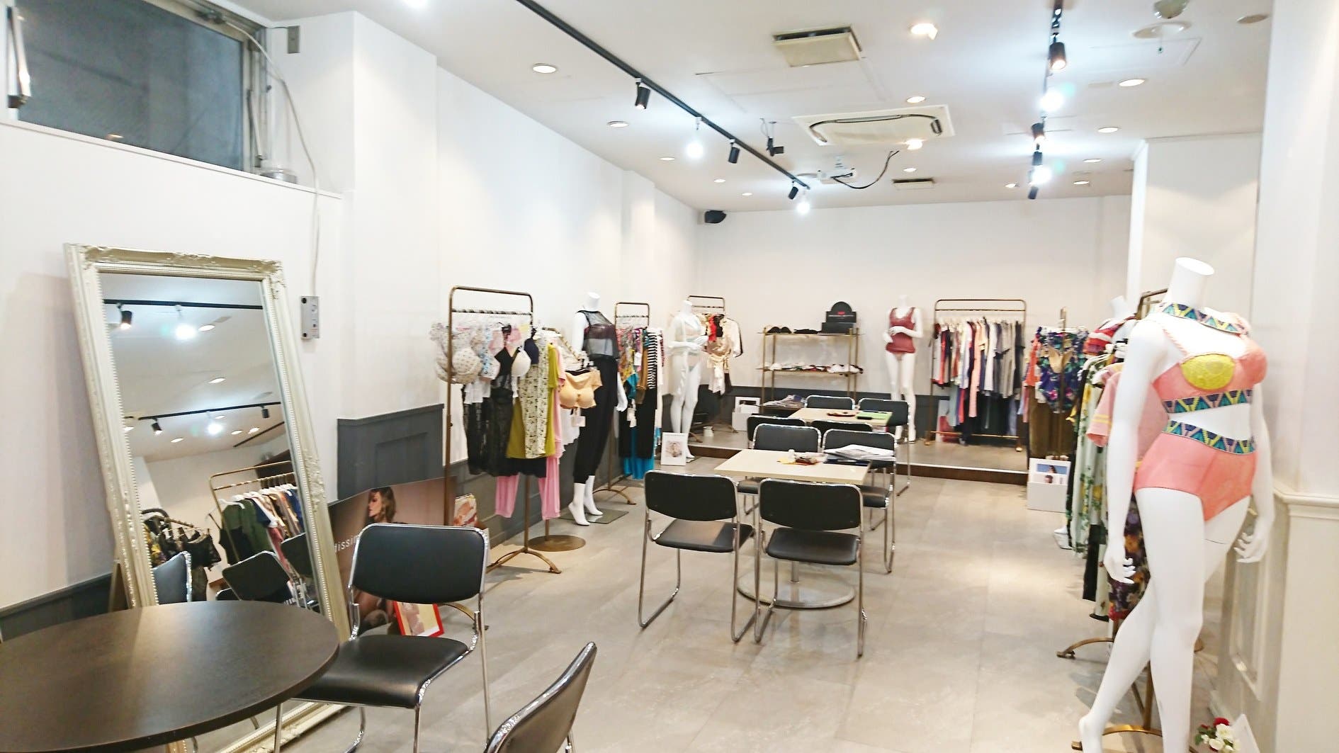 原宿スペースＢ１Ｆ（原宿、表参道エリア）駅近の写真3