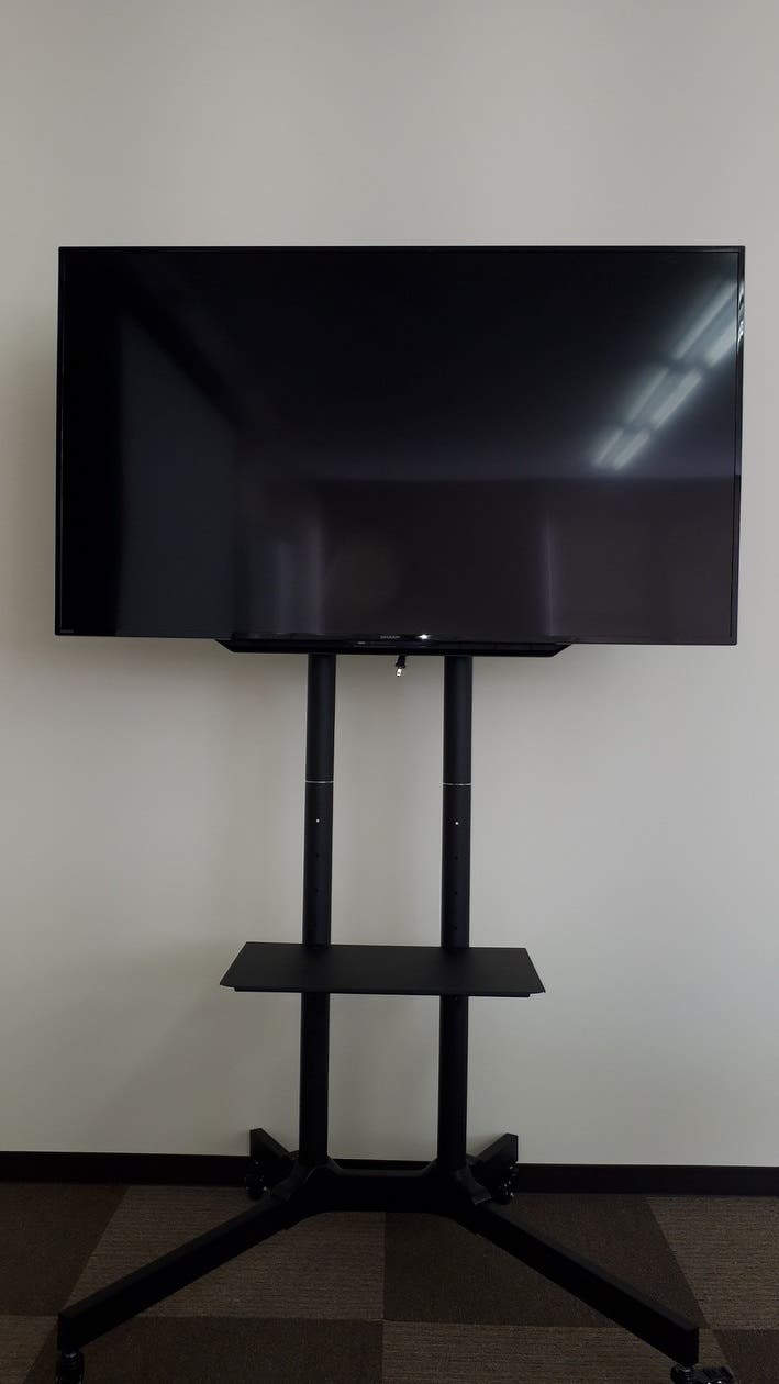 大阪長堀 貸会議室 【６階】Ｂ会議室   駅から2分　場所がわかりやすい長堀通り沿い 　スクール形式 生徒側40名～（60名）の写真12