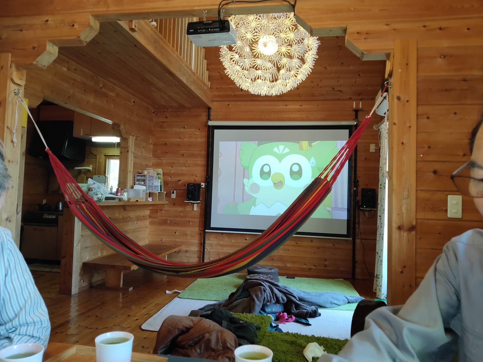 プライベートに使えるログハウスと庭の写真6