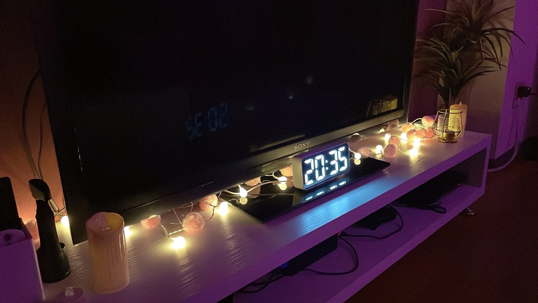 HAPPYスペースかしわⅡ🏆ベストホスト受賞スペース🏆デートに大人気のラグジュアリー空間🤍ネトフリ、Disny＋視聴可🌈の写真14