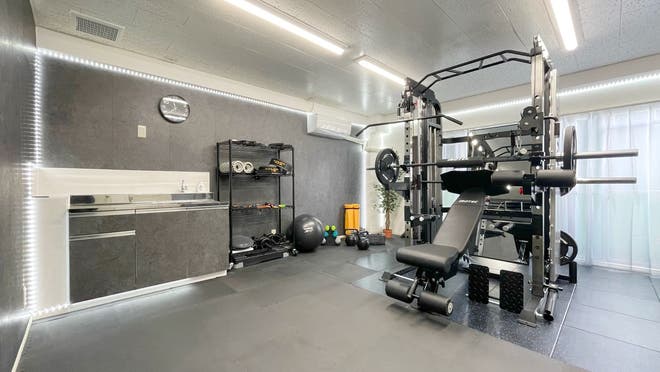 ★地域最安値★【高田馬場徒歩3分】設備充実・コスパ抜群の完全個室のオシャレなジム 撮影OK、ダンス可❗️の写真1