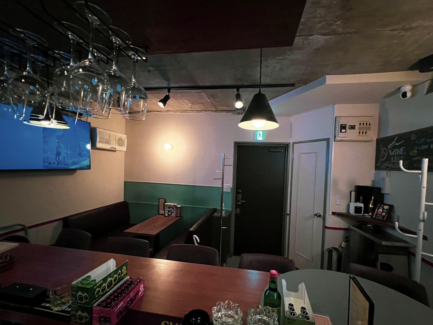 【バーハングアウト・日中貸し出し】東中野駅徒歩1分！15人収容可　wifi/モニター完備　間借り・イベント・撮影・会議にの写真5