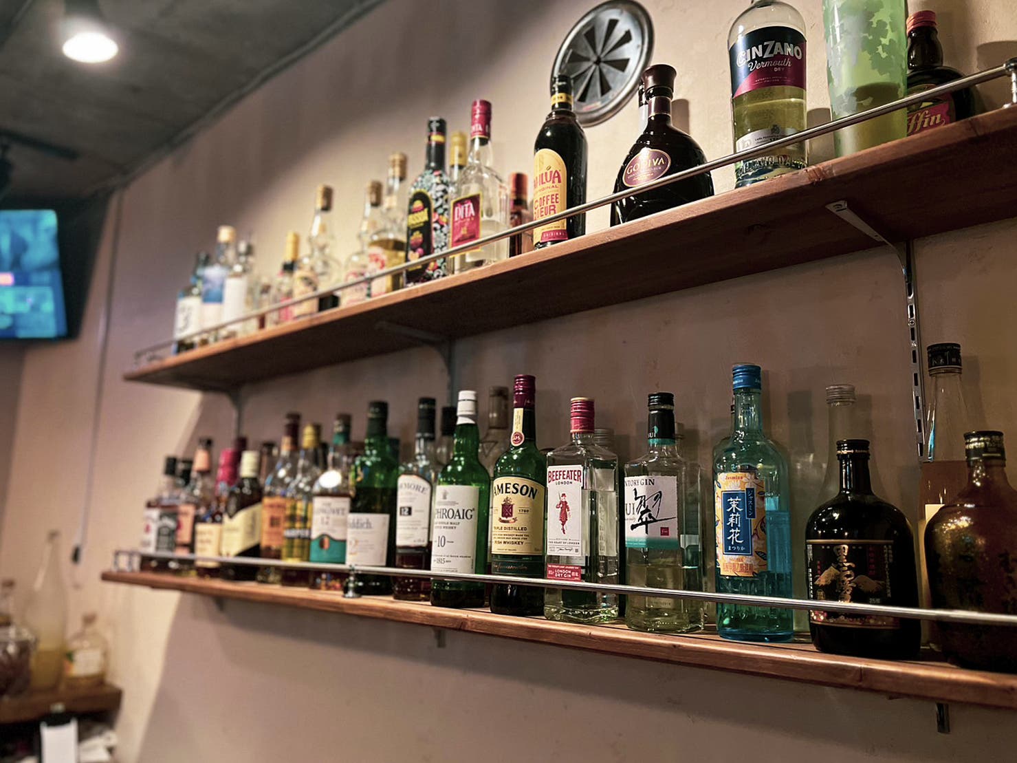 【バーハングアウト・日中貸し出し】東中野駅徒歩1分！15人収容可　wifi/モニター完備　間借り・イベント・撮影・会議にの写真7