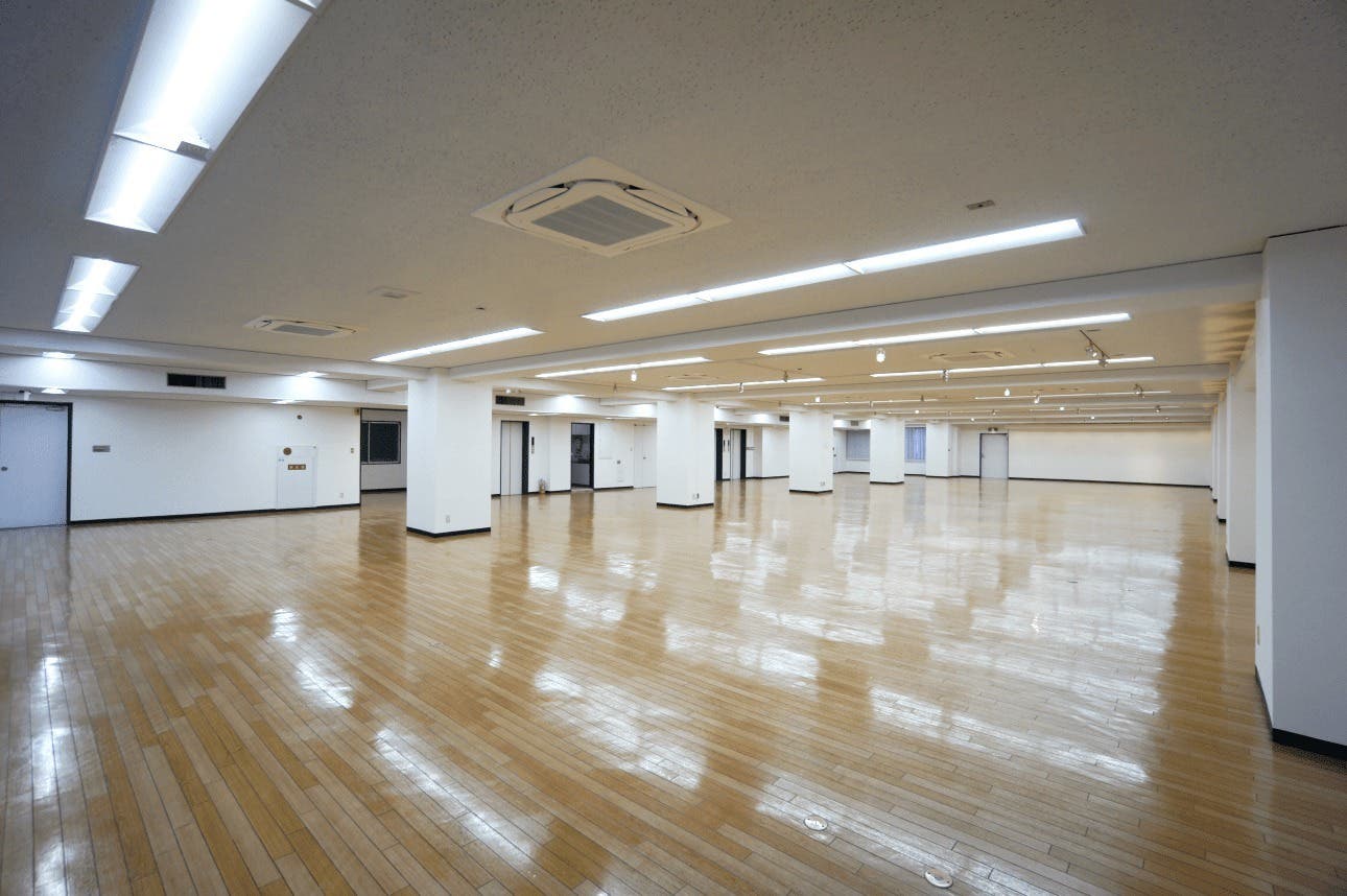 名古屋会議室 エフリードビル伏見錦店 レンタル展示場【伏見駅徒歩3分！最大300名収容可能な大規模レンタルスペース】の写真7