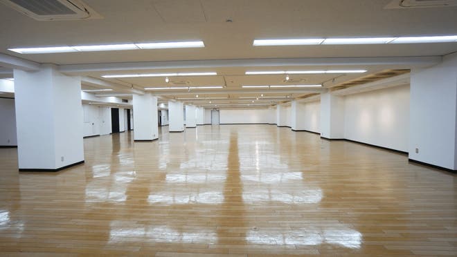 名古屋会議室 エフリードビル伏見錦店 レンタル展示場【伏見駅徒歩3分!最大300名収容可能な大規模レンタルスペース】の写真9