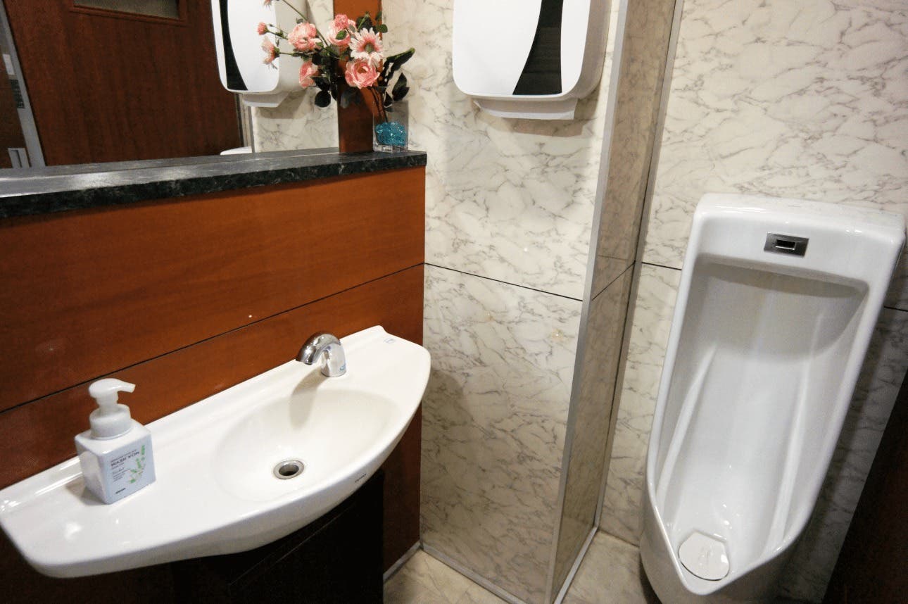 名古屋会議室 エフリードビル伏見錦店 レンタル展示場【伏見駅徒歩3分！最大300名収容可能な大規模レンタルスペース】の写真14