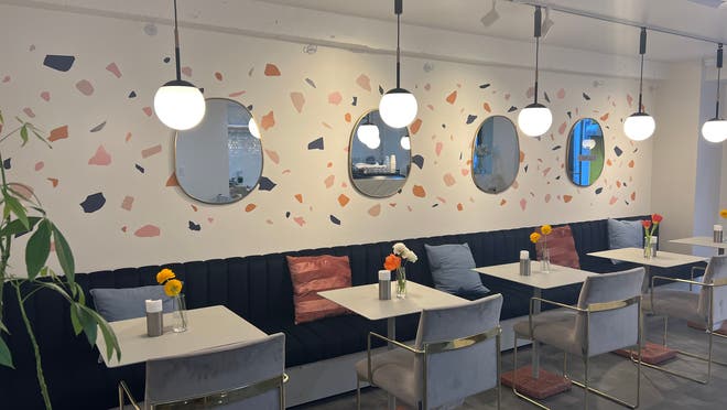 新大久保・新宿エリア🤍韓国風カフェを貸切で!女子会・推し会・コラボカフェ🤍の写真2