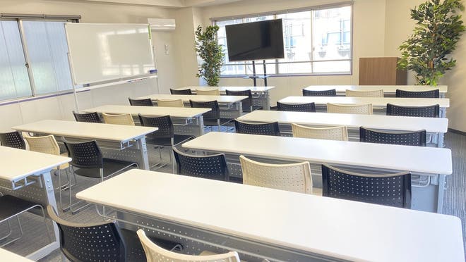 🎯新大阪駅徒歩1分🎯【インボイス対応で経費も安心】🌈隣に控室用意可能(要予約)🌈追加料金不要◆お気軽会議室新大阪terra◆◆の写真3