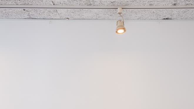 【銀座駅・築地駅徒歩圏内】自然光の入る白を基調としたスペース|フォトスタジオ・個展・ワークショップ・ポップアップの写真14