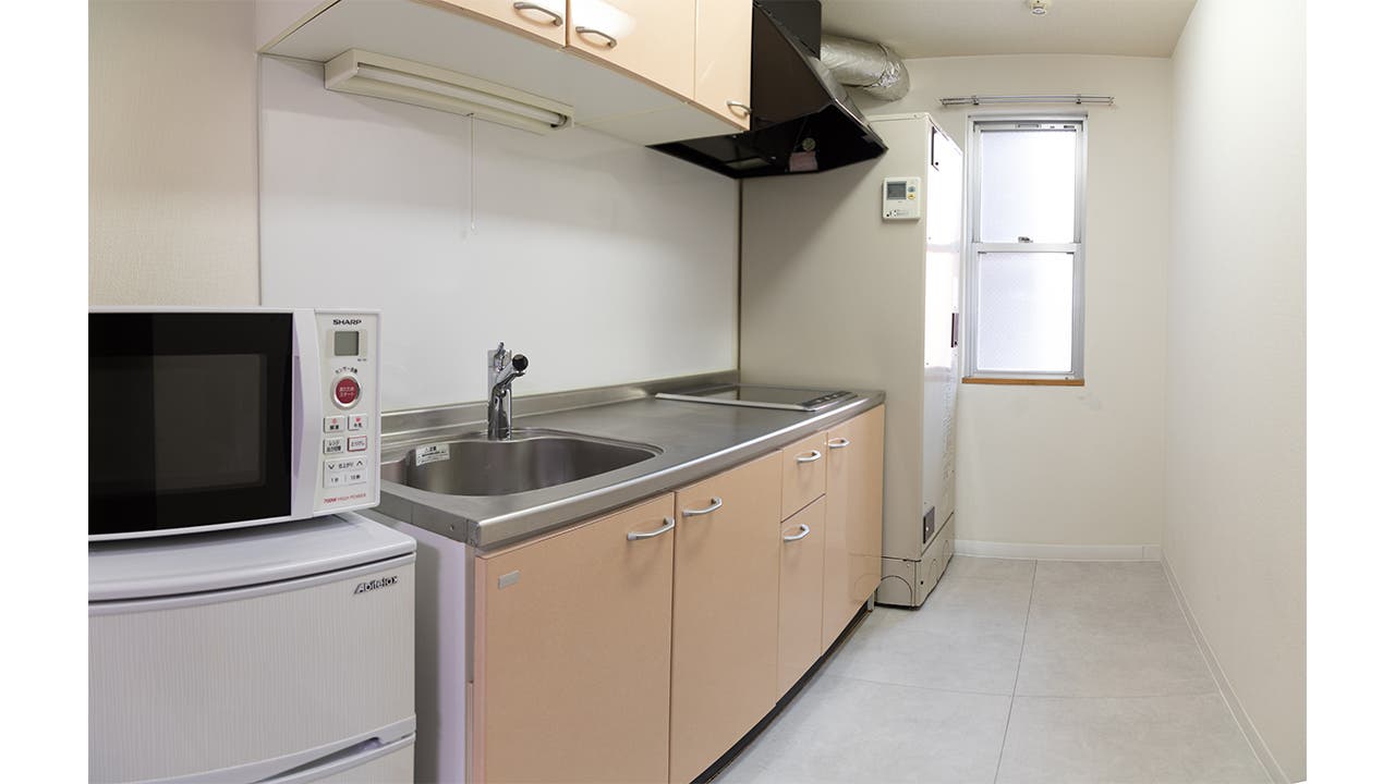 【総武線亀戸駅徒歩5分】アンティークベースの自然光入るシンプルなスタジオ【studio JIGGAJI】の写真11