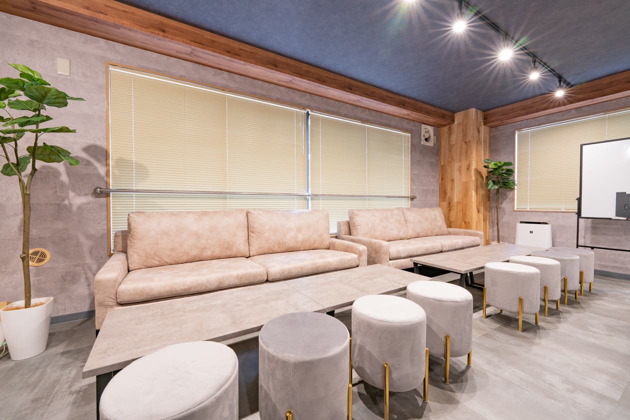 ベストホスト賞受賞スペース！秋葉原駅4分/着席35名/100㌅プロジェクター/飲食可/利用後清掃おまかせ可/ビジネス・パーティーの写真11