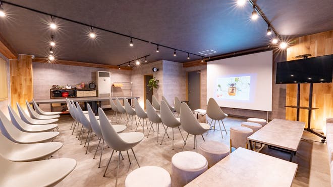 ベストホスト賞受賞スペース!秋葉原駅4分/着席35名/100㌅プロジェクター/飲食可/利用後清掃おまかせ可/ビジネス・パーティーの写真20