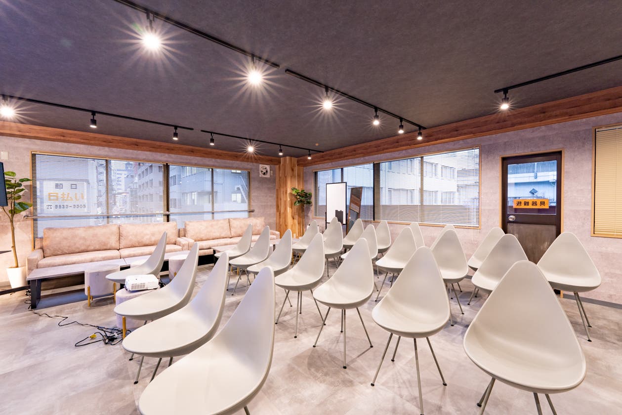 ベストホスト賞受賞スペース！秋葉原駅4分/着席35名/100㌅プロジェクター/飲食可/利用後清掃おまかせ可/ビジネス・パーティーの写真21