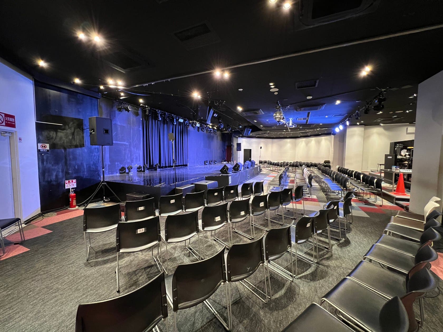 【新大久保】最大級ライブホール★着席207人★立見400人キャパ★大ホール！の写真4