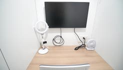 <ミニマルワークスペース名古屋No.1>完全個室⭐️光回線Wi-Fi📶モニター🖥テレワーク/Web会議/Zoomの写真3