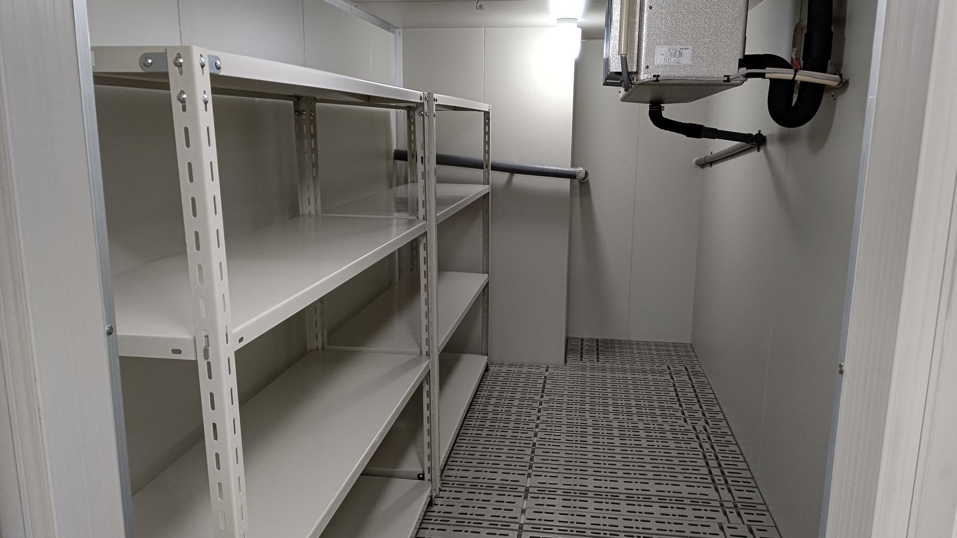 業界初！急速冷凍機レンタルサービス　東京都文京区「湯島天神から徒歩１分」見学ＯＫ無料です。の写真14