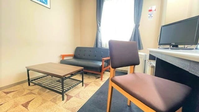 <豊橋駅前完全個室ワークスペース904>完全個室✨光Wi-Fi/モニターあり!テレワーク/Web会議,面接/撮影の写真4