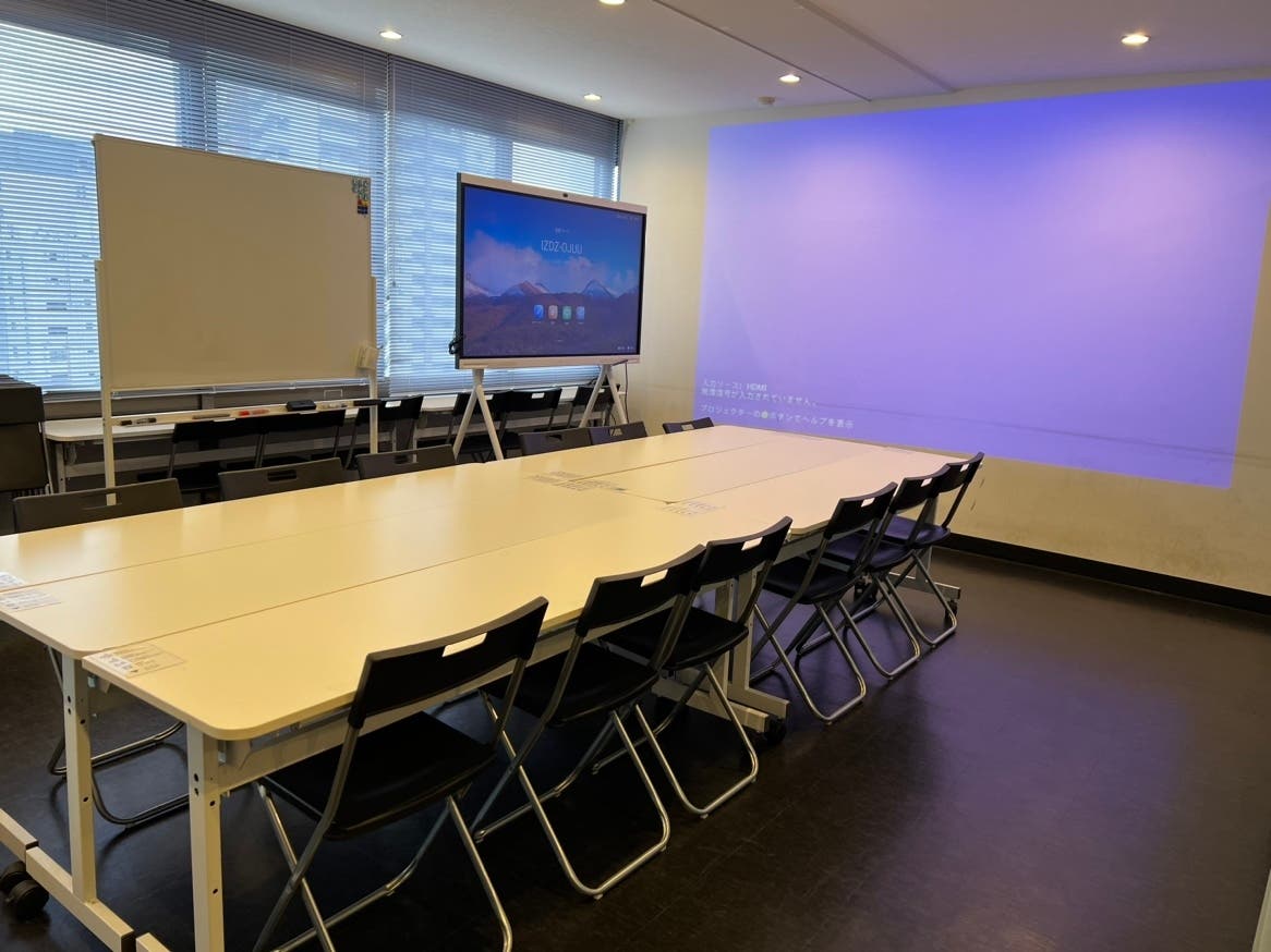 【6Fイベントスペース】JR長崎駅徒歩7分。コワーキングスペースをカーテンで仕切った、イベントに最適のスペースです。の写真6