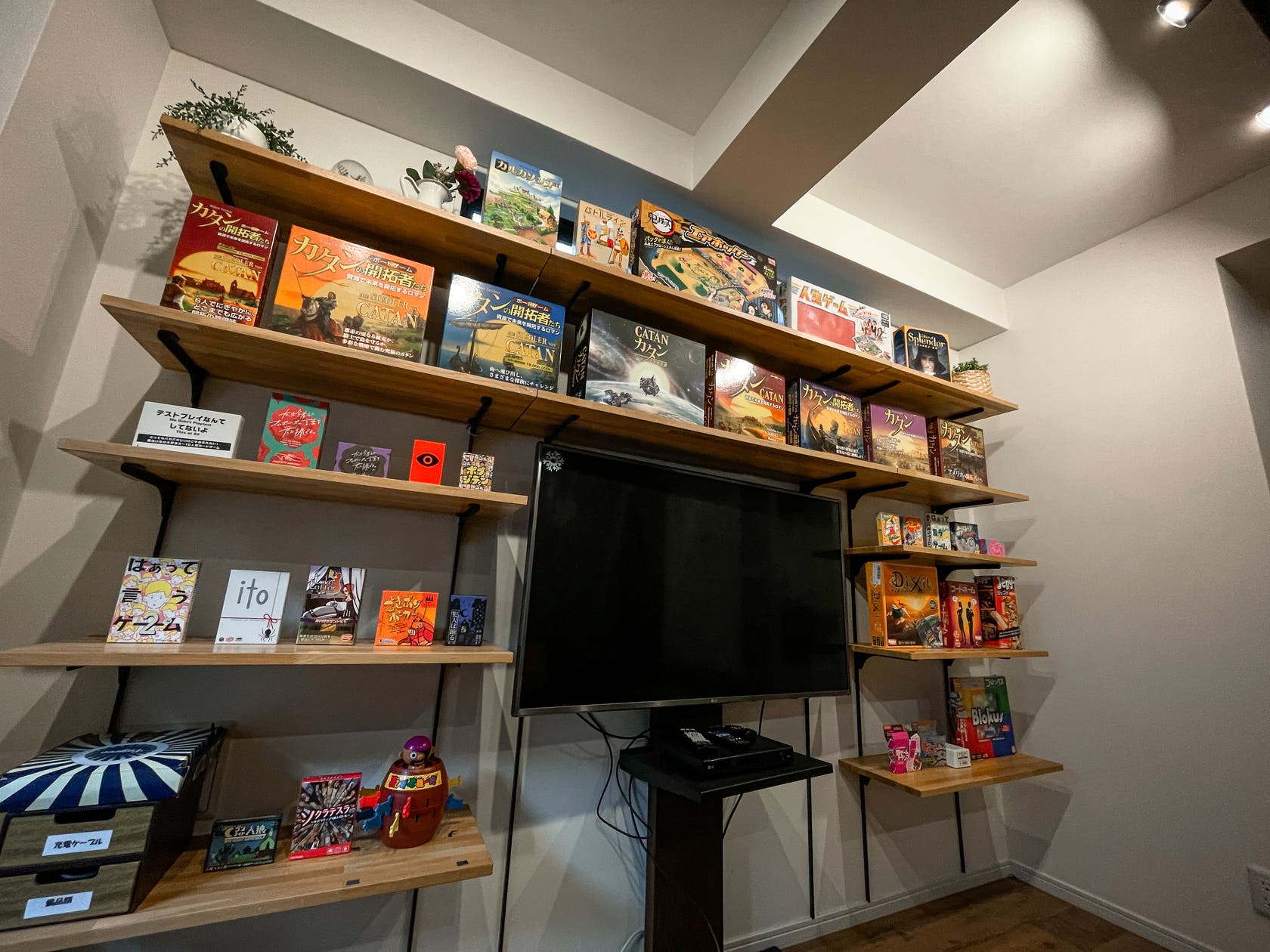 ボドゲ上野2号店🌟ボードゲーム役４０種類🎲大人気ゲーム機完備🎮光回線⚡動画向き#ボドゲ上野の写真7