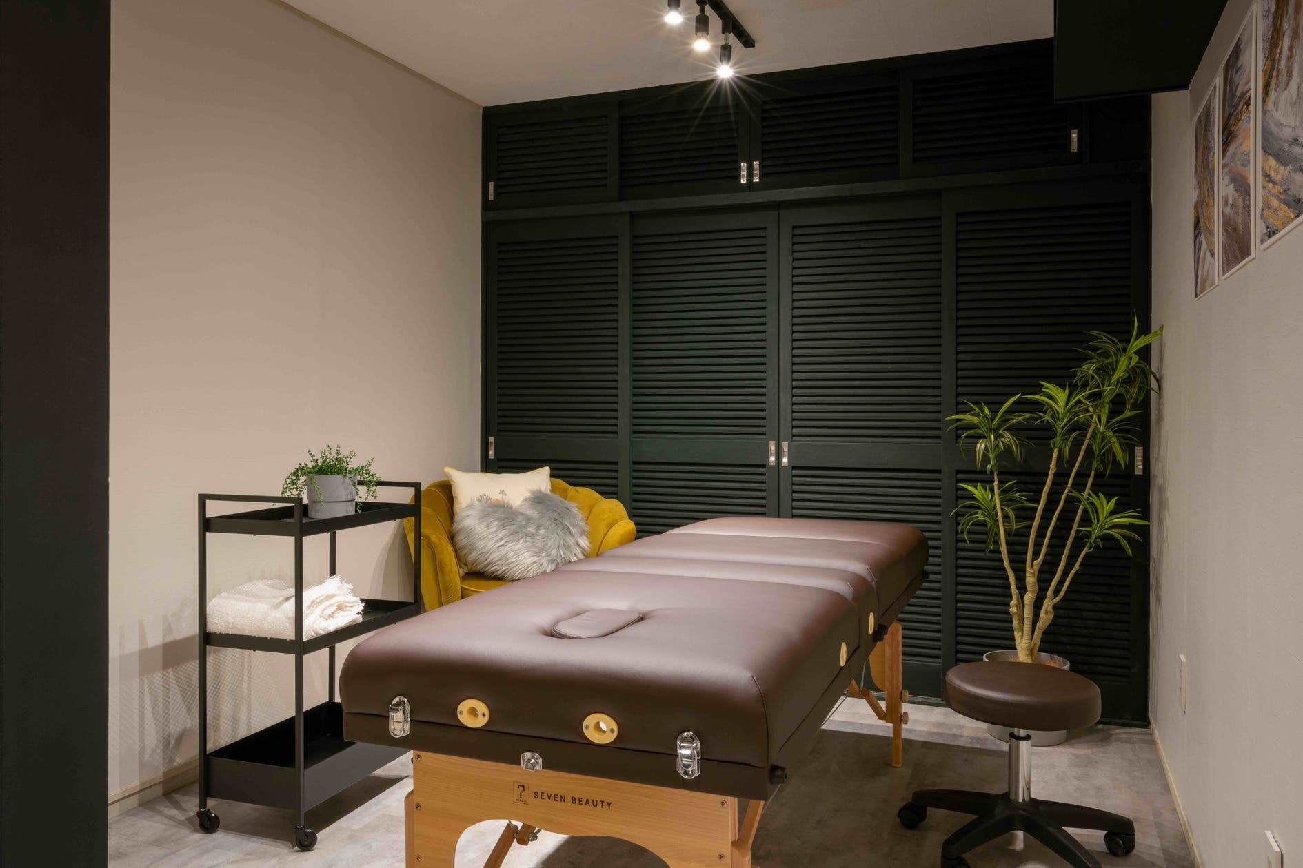 【GREE ROOM蒲田】/完全個室のレンタルサロン/マッサージ、ラグジュアリー空間の写真1