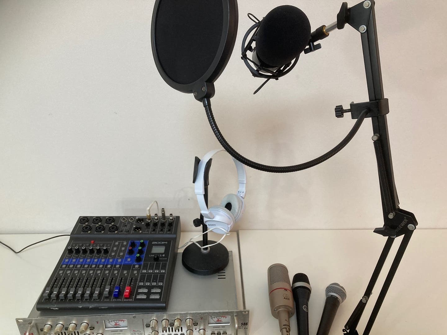 音響機器（録音用のマイク・レコーディング機器）の画像1