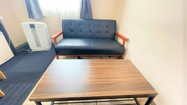 <豊橋駅前完全個室ワークスペース905>完全個室✨光Wi-Fi/モニターあり!テレワーク/Web会議,面接/撮影の写真5