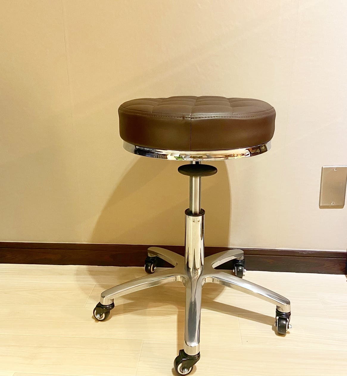 【学芸大学駅3分】完全個室のプライベートサロン✨ブラウンを基調とした良質空間🌿の写真10