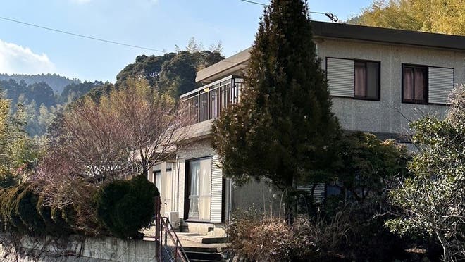 山の中にある静かな一軒家!家族連れにおススメです。自然の中で1日遊びまくろう!の写真3