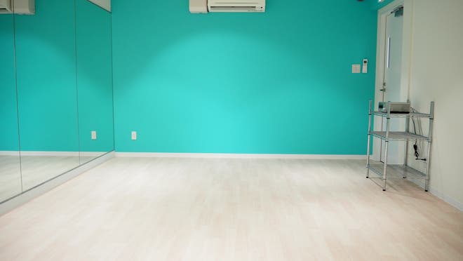 【Cスタジオ】本厚木駅南口徒歩1分!2023年オープンの多目的ダンススタジオです。【ダンス床】の写真3