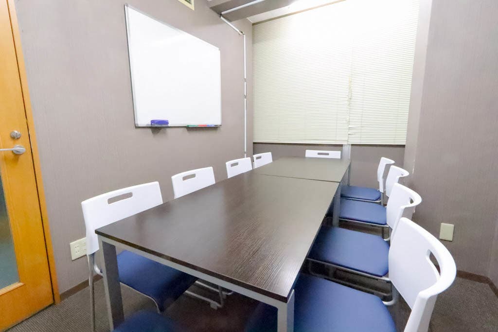 【東京駅最安！東京駅2分 日本橋駅2分】会議に！プロジェクター/WiFi/複合機全て無料！ふれあい貸し会議室 八重洲No10の写真6