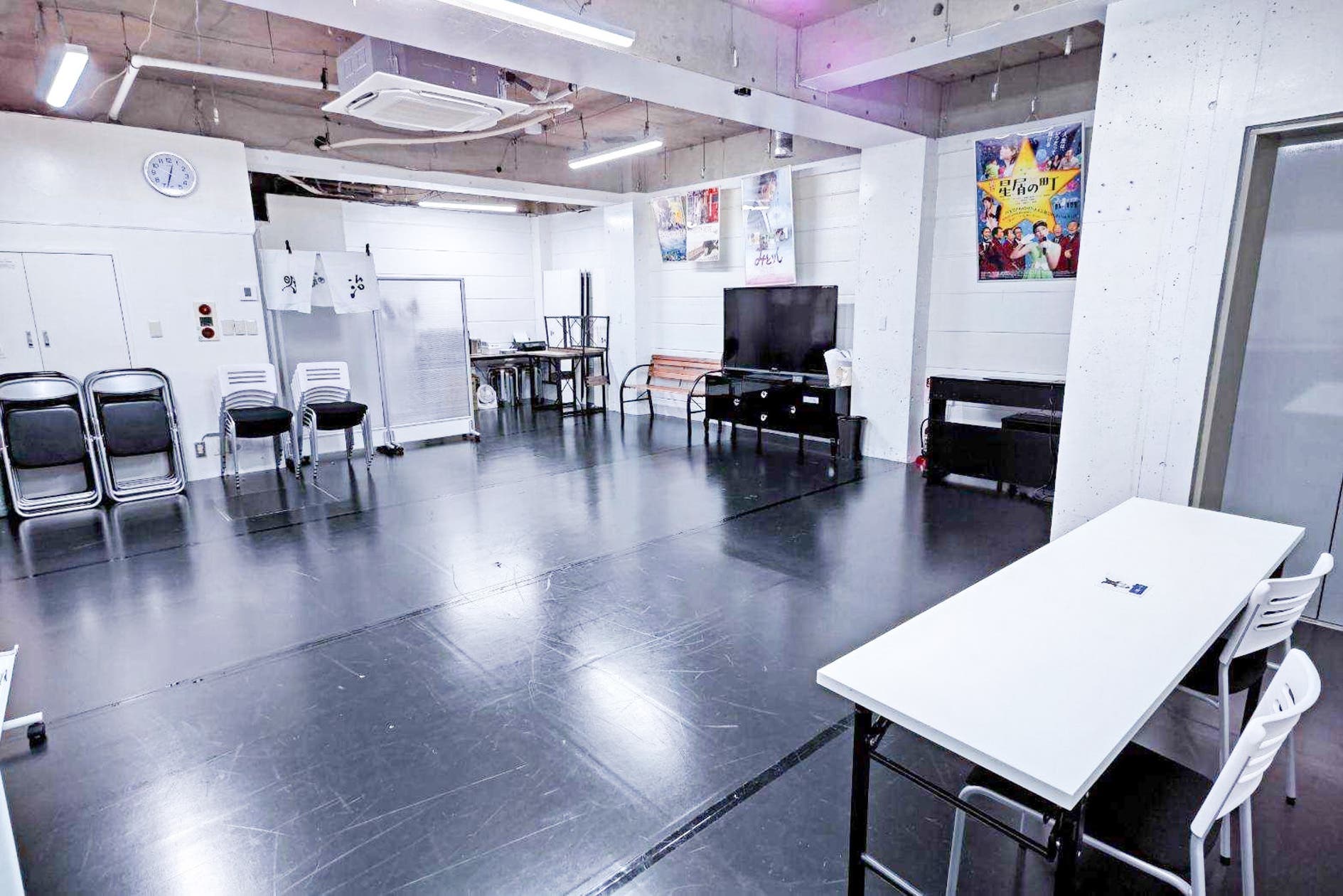 《夜間半額キャンペーン中》南阿佐ヶ谷駅すぐ！！深夜も利用できるレンタルスタジオ！！の写真8