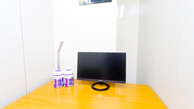 【秋葉原駅徒歩1分!1名用】モニター・WiFi・有線LAN無料!高速光回線!作業用チェア!ふれあい貸し会議室 秋葉原No69の写真4