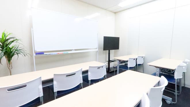 【秋葉原駅徒歩1分!10名】大型モニター・WiFi・有線LAN無料!高速光!毎日清掃!ふれあい貸し会議室 秋葉原No71の写真2